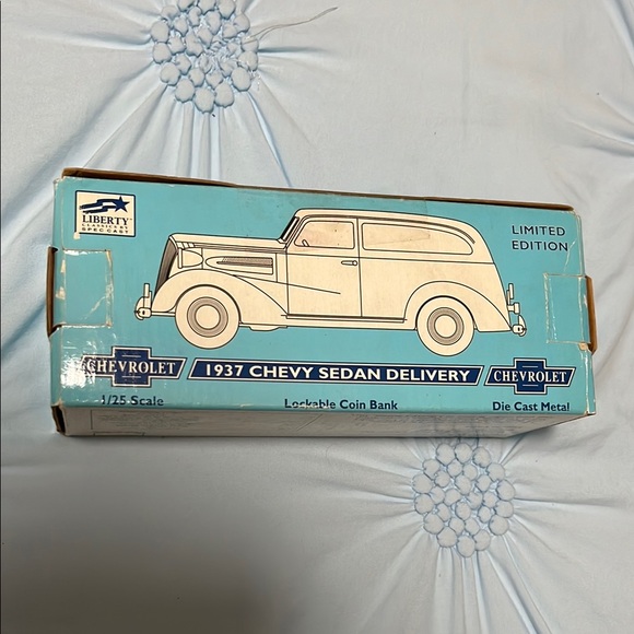 Accents | Liberty Classics Kodakirvan 1937 Chevy Sedan Delivery 125 ...